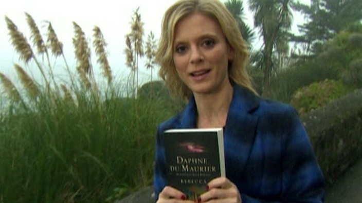 Emilia Fox reveals her best-loved book | This Morning