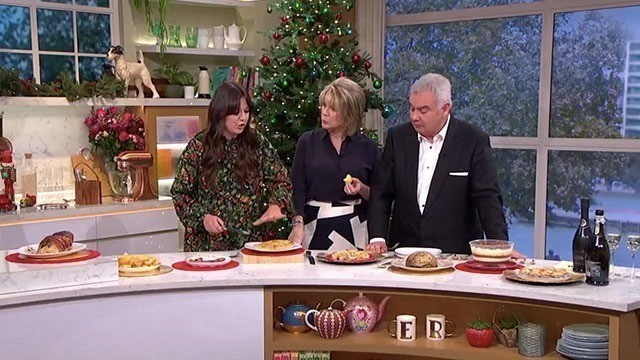 Good Housekeeping reveal best festive food and drink | This Morning