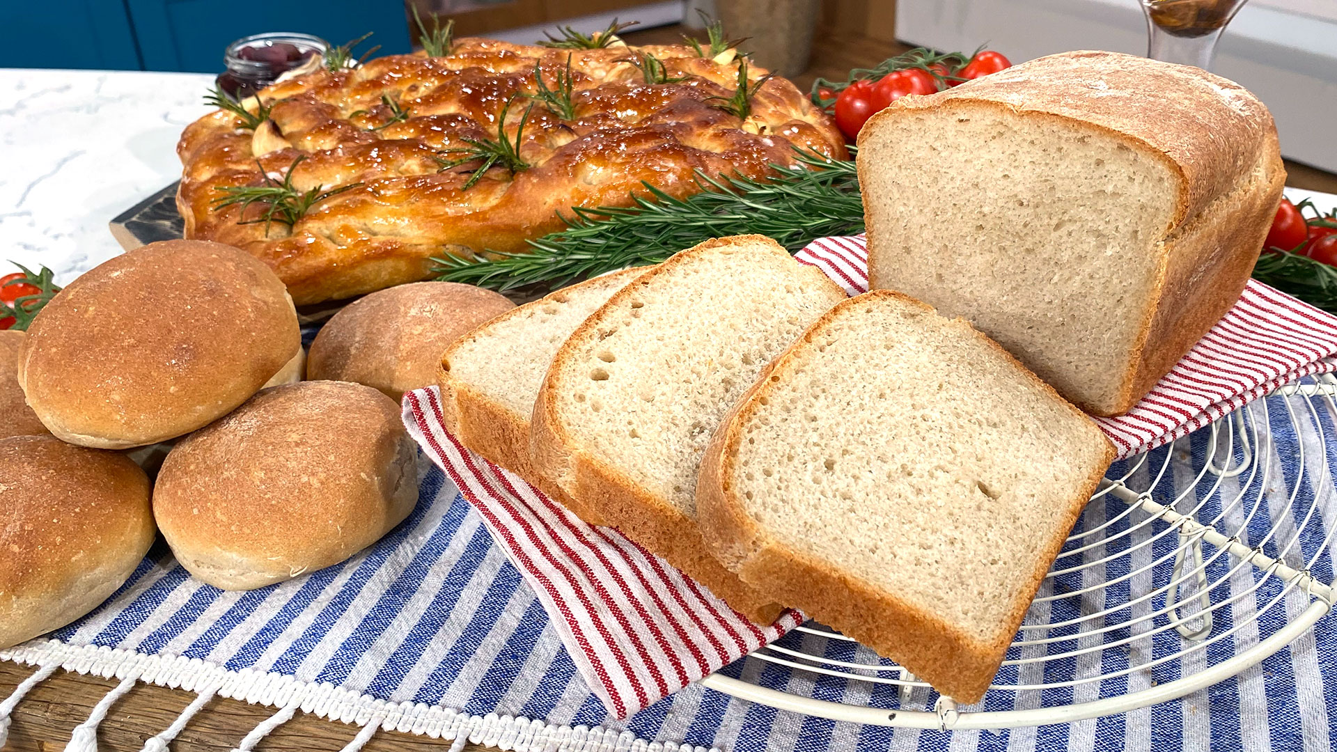 Marcus Bean’s classic white bread | This Morning