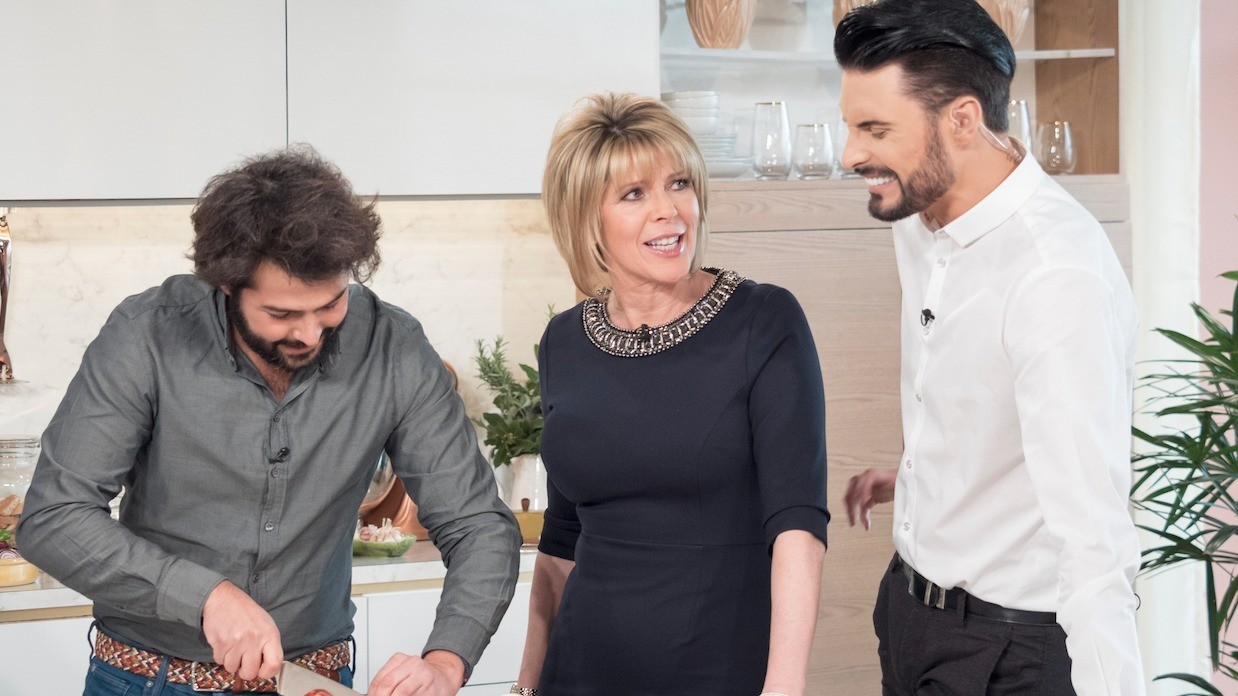 What are Ruth and Rylan wearing? | This Morning