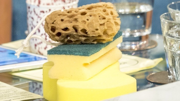 Help! I can't stop eating sponges | This Morning