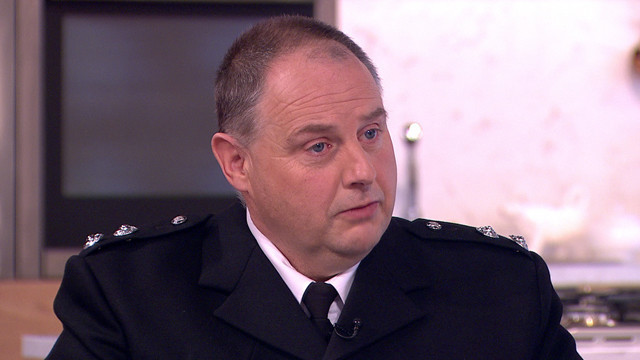 Would your smoke alarm wake your child in a fire? | This Morning
