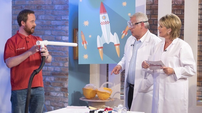 Punk Scientists blast us away with experiments | This Morning