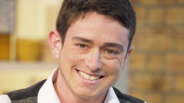 Joe Holliday - She's a Boy | This Morning