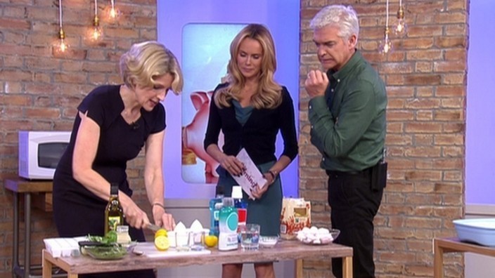 Are you a money meanie? Jane's tips will help | This Morning