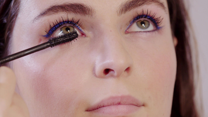 Three eye make-up looks for spring | This Morning