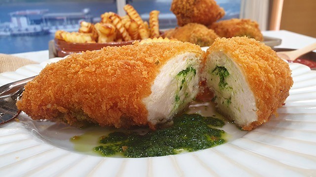 Phil Vickery's wild garlic chicken kiev | This Morning