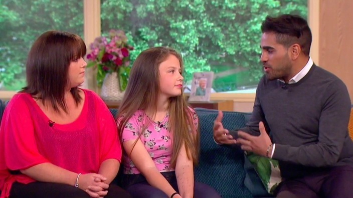 The deodorant challenge craze that's putting children in danger | This ...