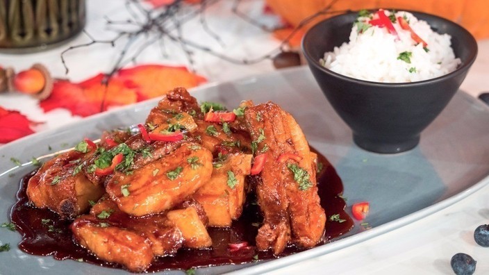 Glynn Purnell's sweet and spicy sticky ribs | This Morning