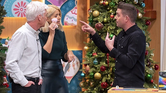 Steve Wilson's must-have Christmas gadgets | This Morning