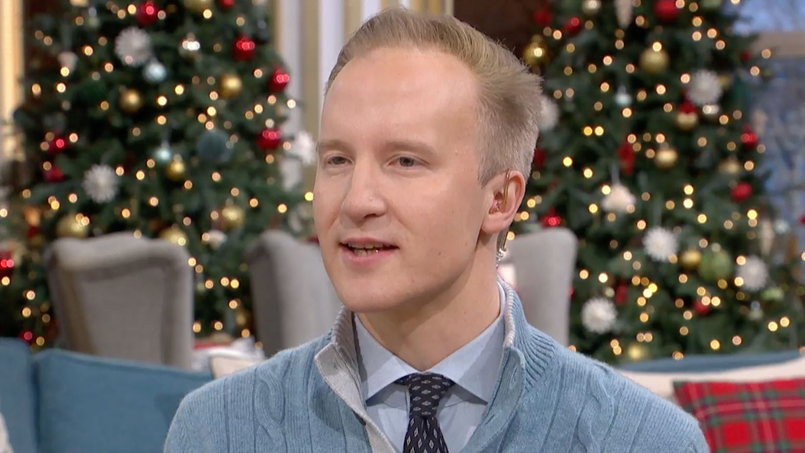 Etiquette expert William Hanson shares how to avoid the biggest festive ...