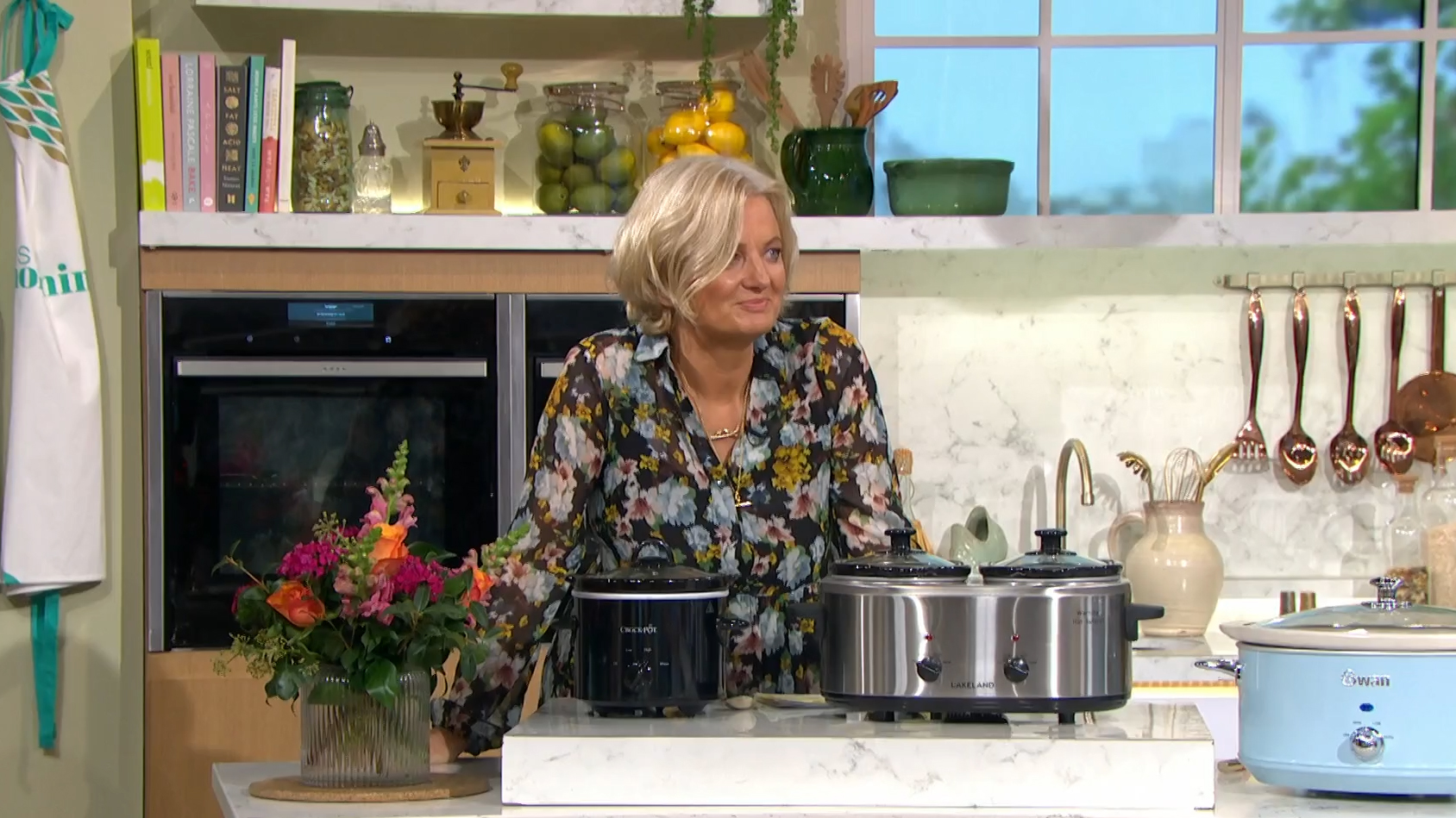 Slow cooker season is here! | This Morning