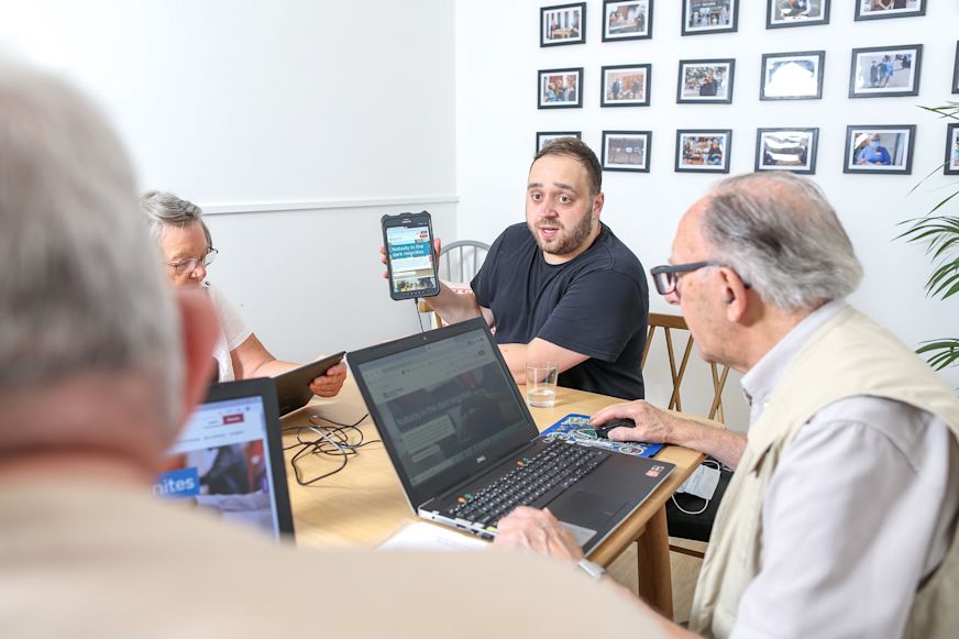 How Virgin Media O2 is tackling digital exclusion | Virgin