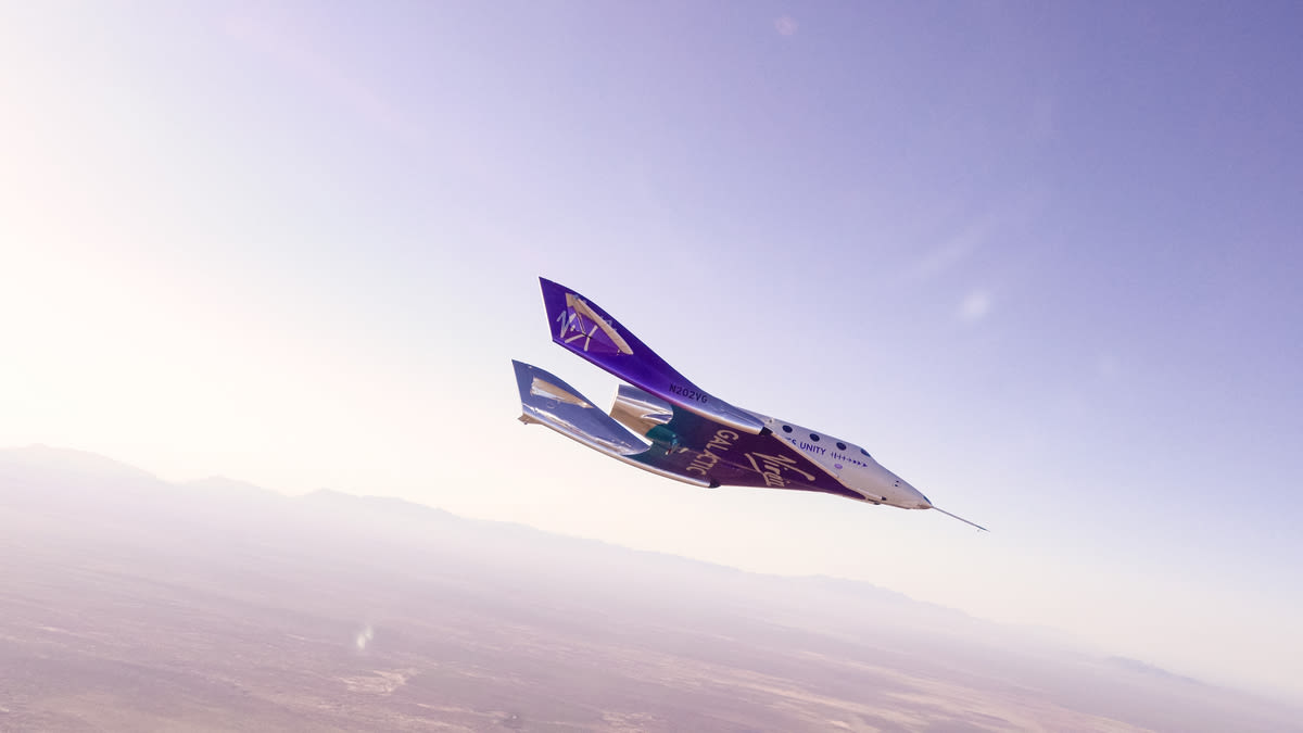 Virgin Galactic completes glide flight from Spaceport America | Virgin