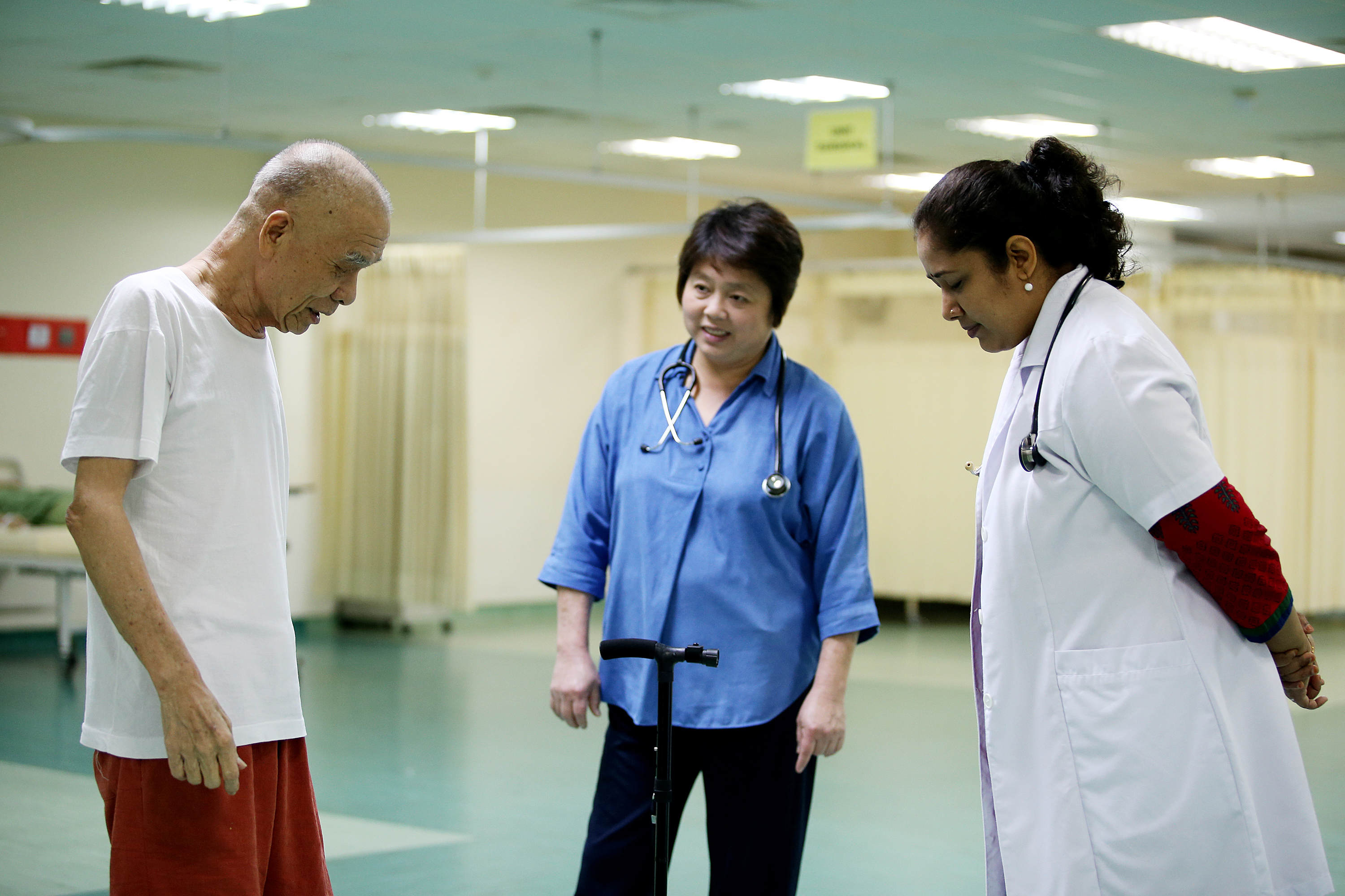 Screening for Frailty in People With HIV: Practical Approaches for ...