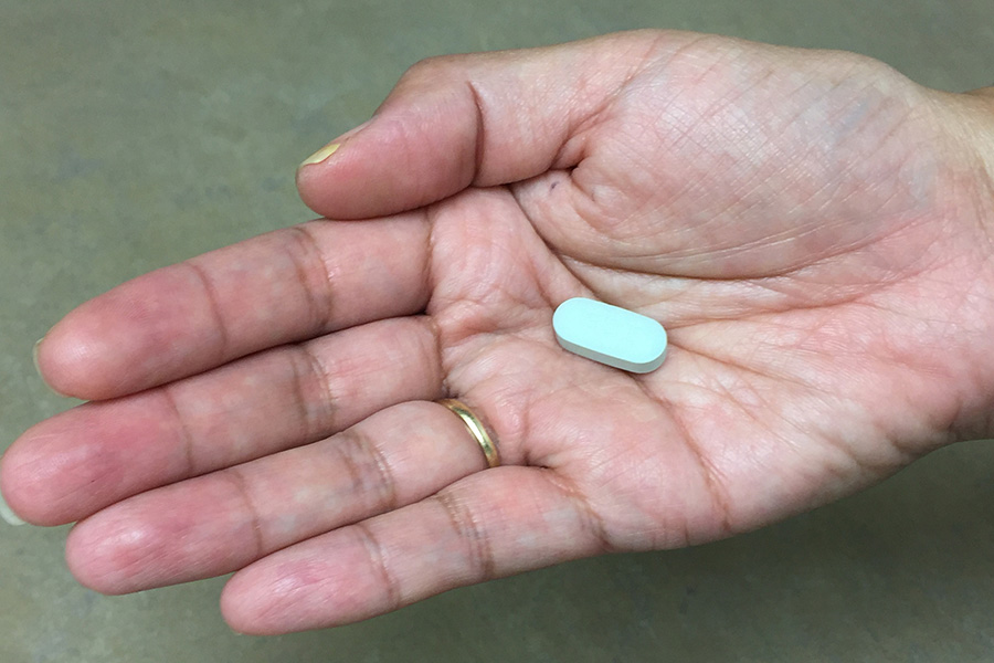 TAF as Effective as TDF in Cisgender Women, With Fewer Side Effects