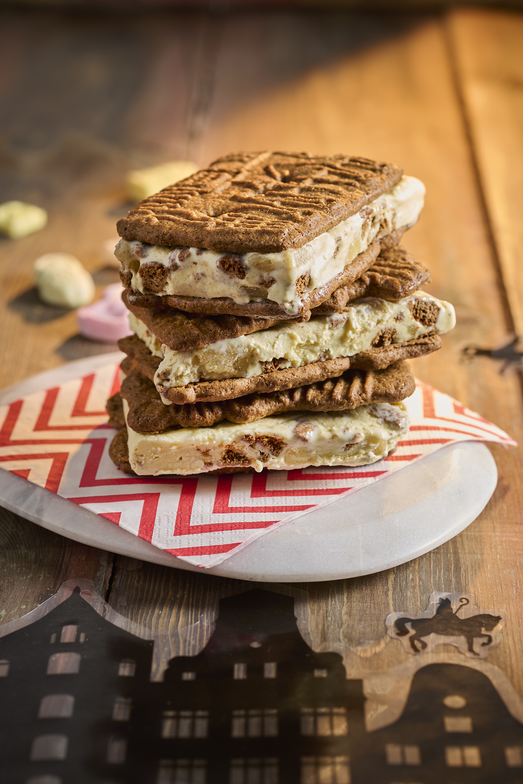 Speculaas ice cream sandwiches | Recepten | PLUS