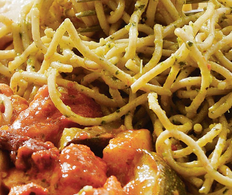 Spaghetti Pollo Pesto | Recepten | PLUS