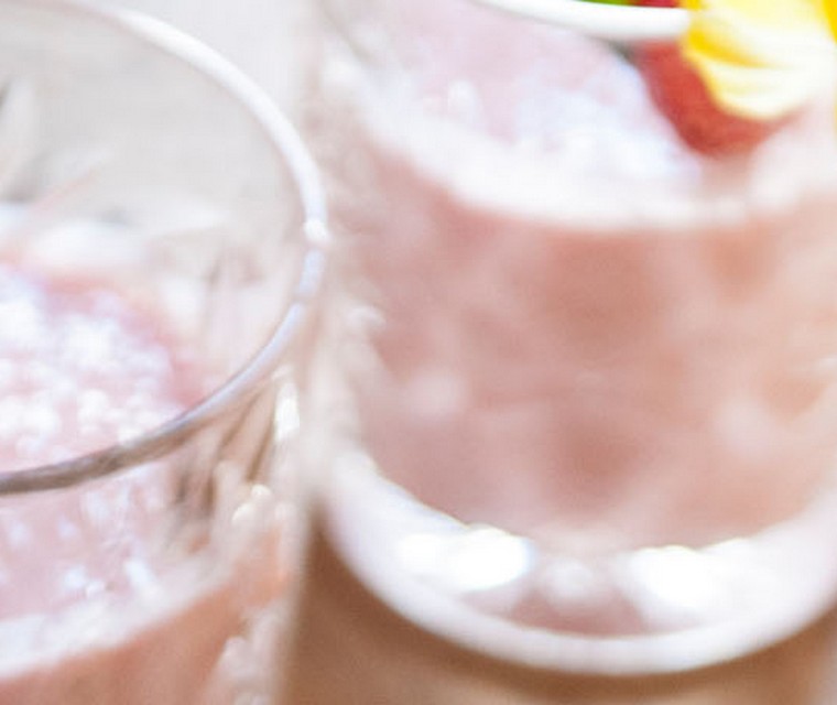 Fruitshake van Daan en Anouk | Recepten | PLUS