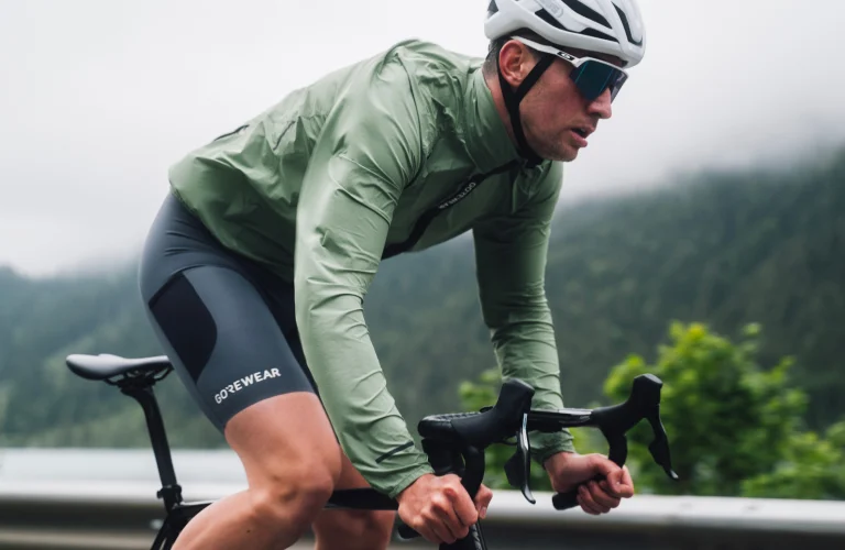 Our Ultimate Guide To Cycling Jackets | GOREWEAR UK