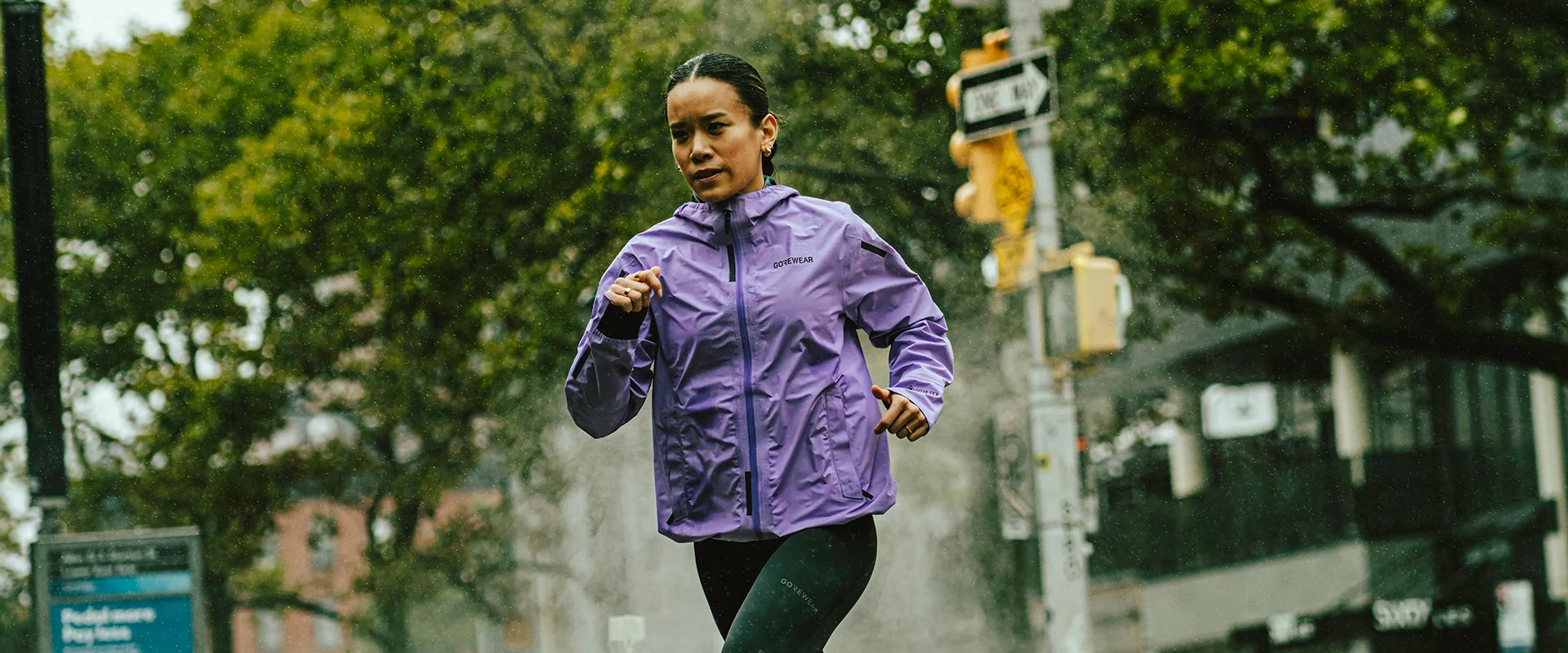 Expert advice: Tips for Running in the Rain | GOREWEAR US