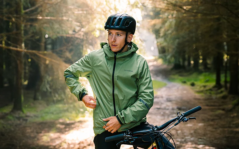 What Is The Best Men's Waterproof Gear? | GOREWEAR UK