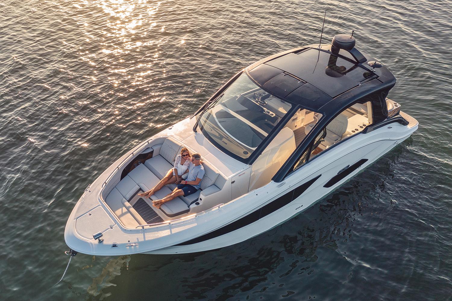 Discover Power Cruiser Yachts - YachtWorld
