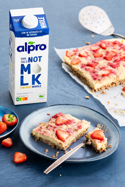 This is Not M*lk Erdbeere-Tarte | Alpro