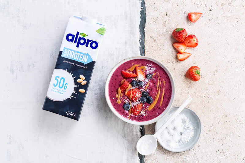 Bol de Smoothie aux fruits rouges | Alpro