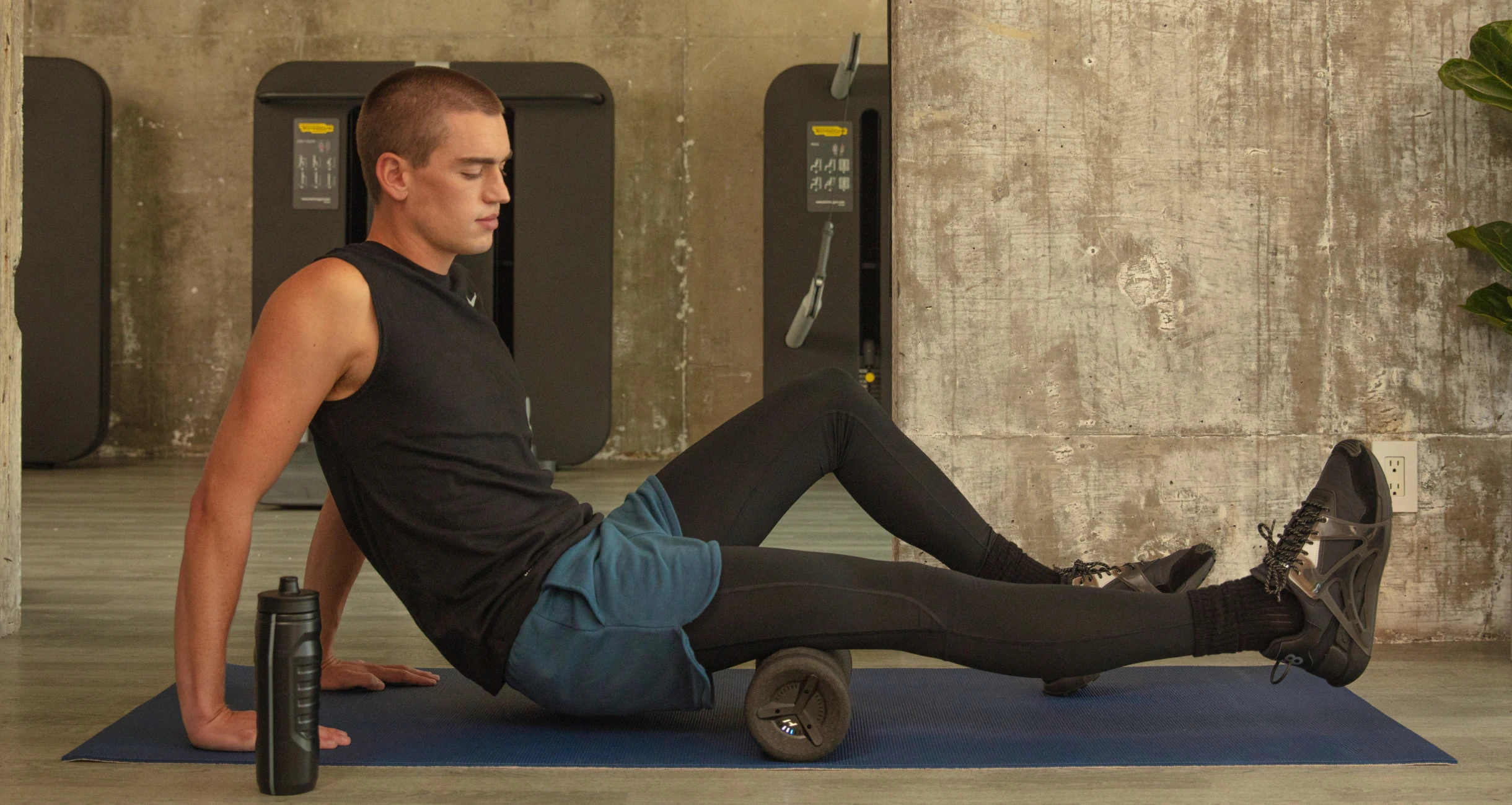 This blog is a comprehensive comparison of foam rollers and massage ...