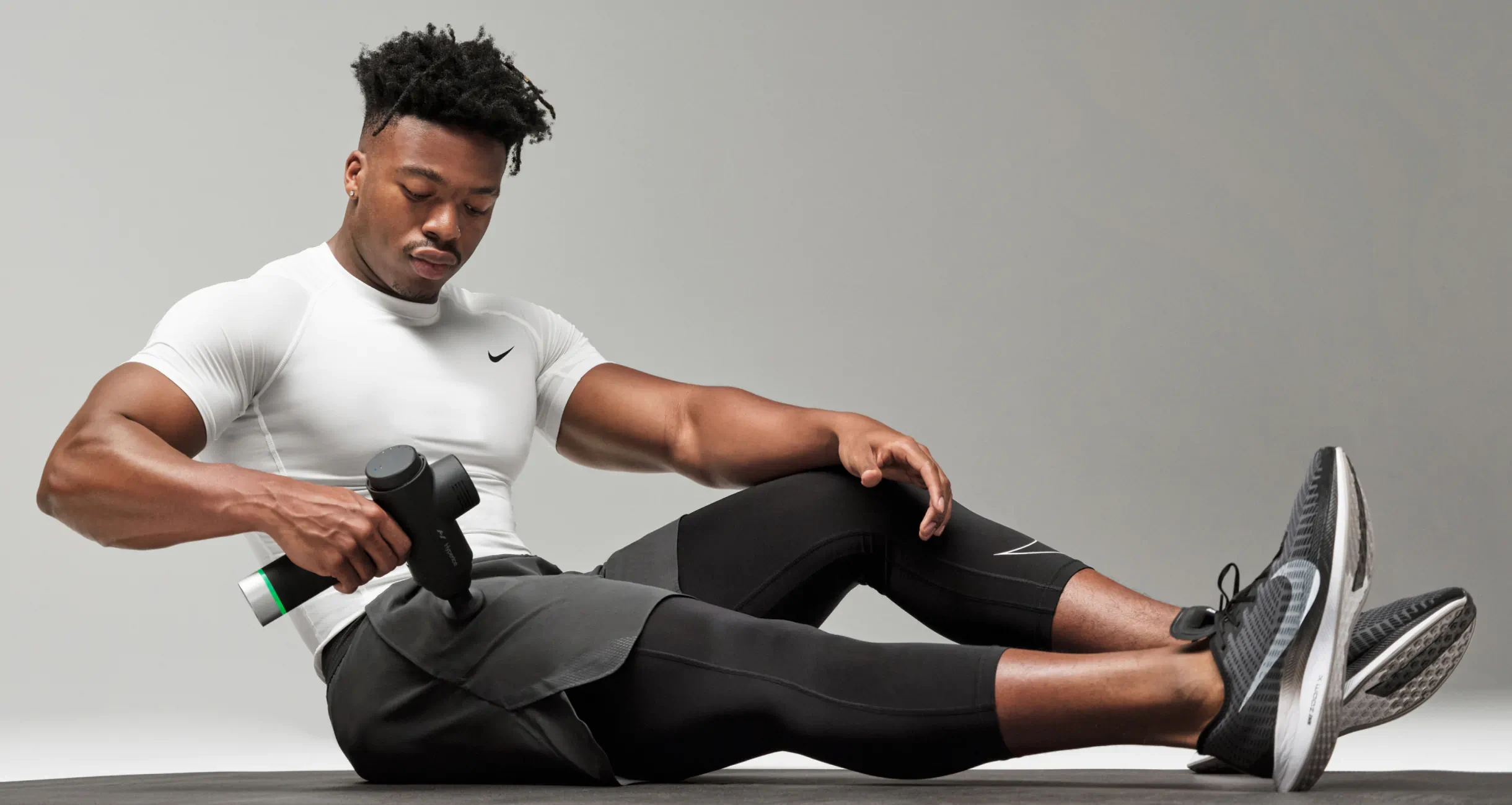 How to use a massage gun on hip flexors