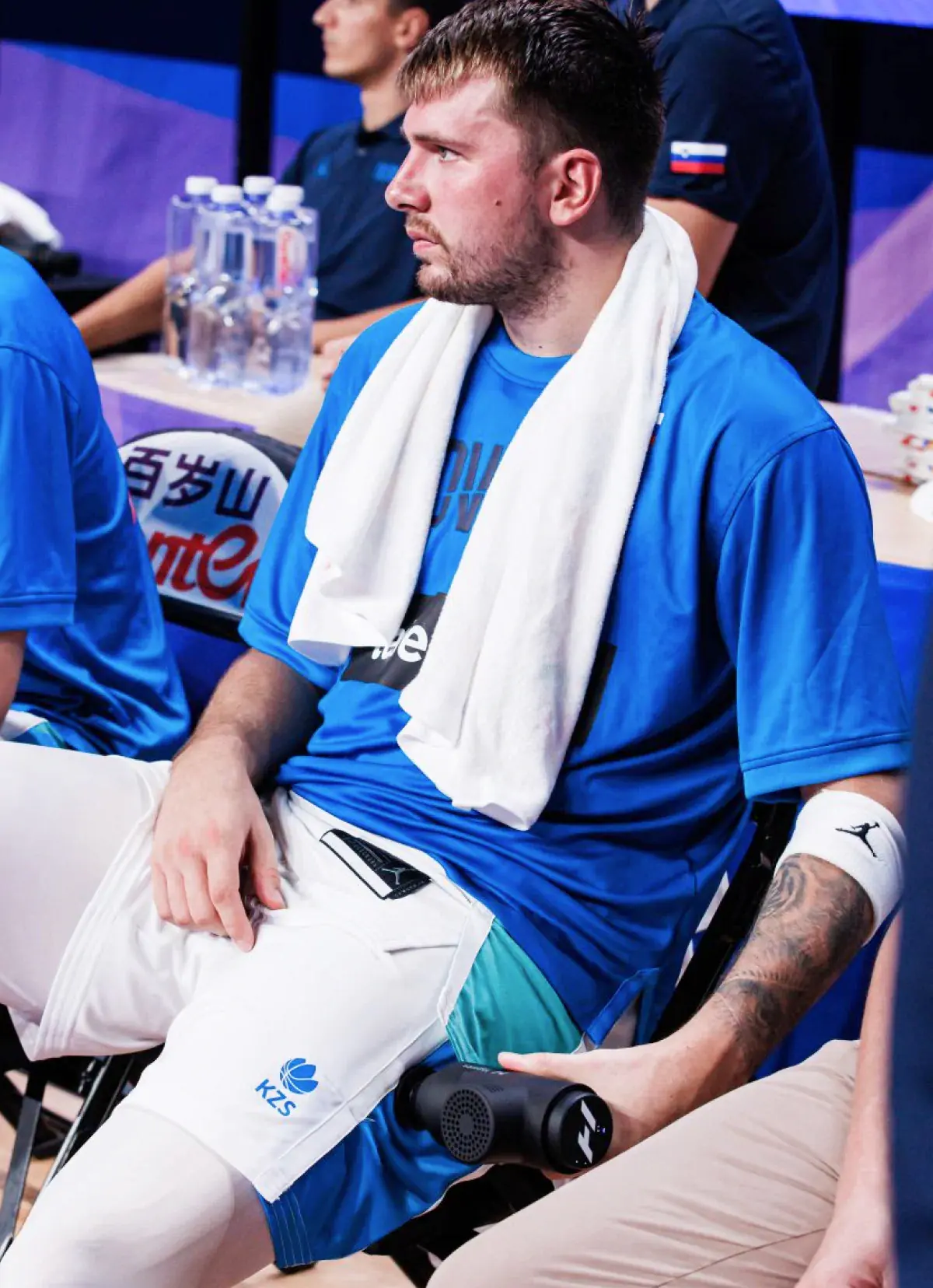 Usamos cookies para ayudar a mejorar nuestros servicios, hacer ofertas ...