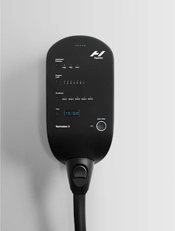 Compact, lightweight control unit (3.2 lbs)