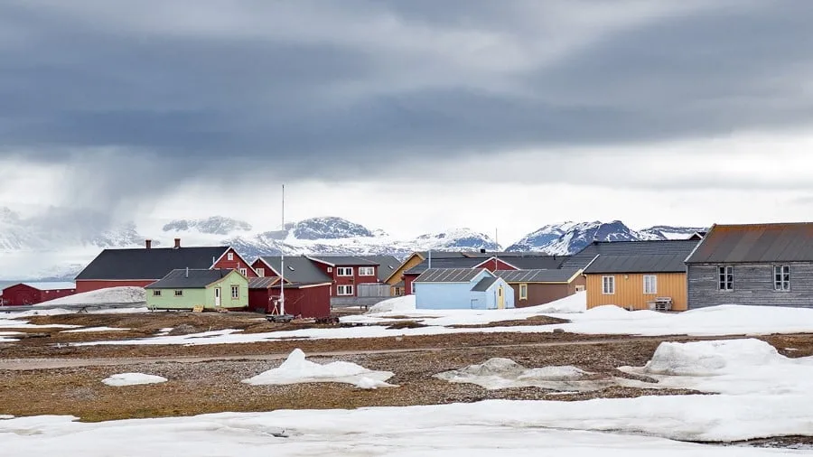 Svalbard in Spring – The Return of the Sun | HX Hurtigruten Expeditions