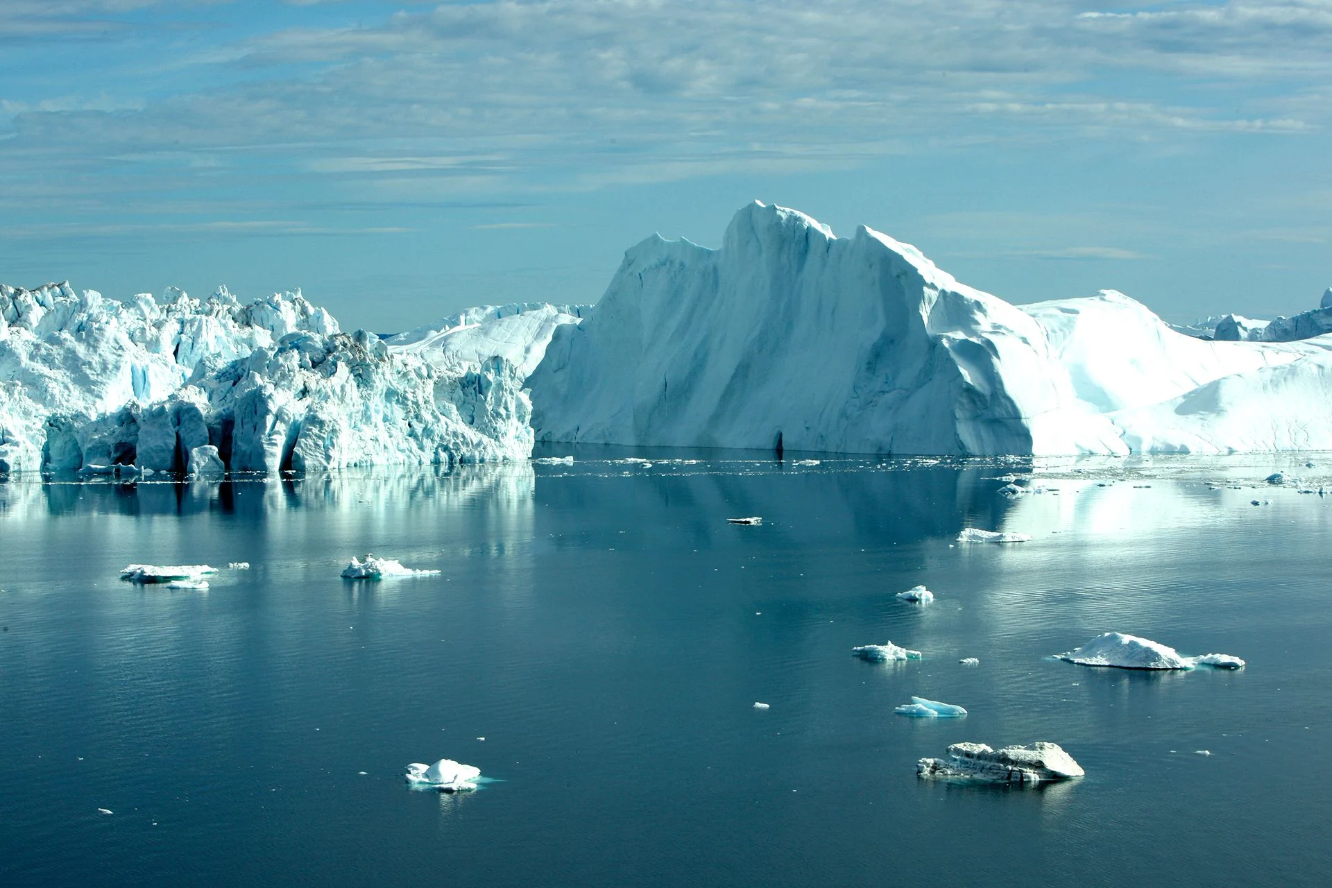 The tip of the Iceberg | HX Hurtigruten Expeditions US