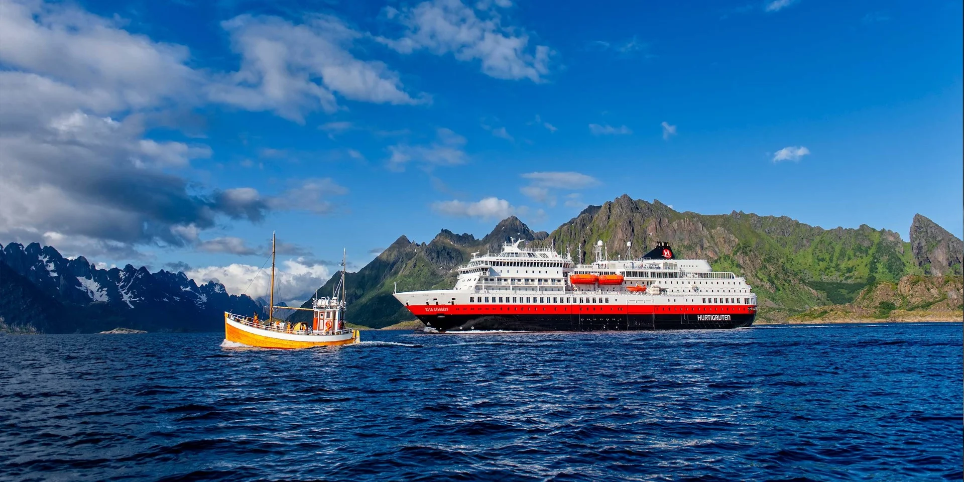 Why Science & Education? | HX Hurtigruten Expeditions