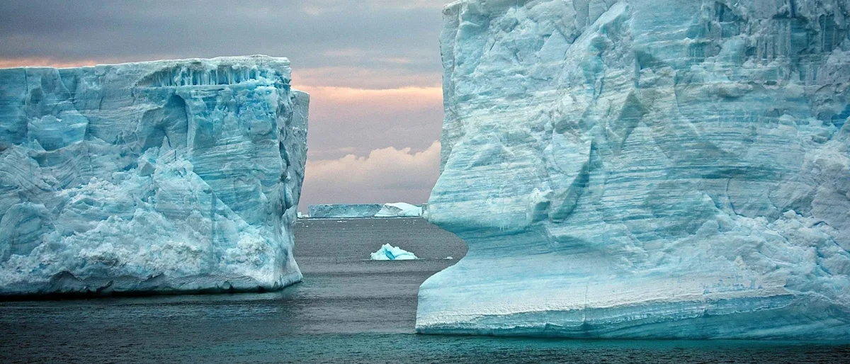 Seven Incredible Drake Passage Facts | HX Hurtigruten Expeditions US