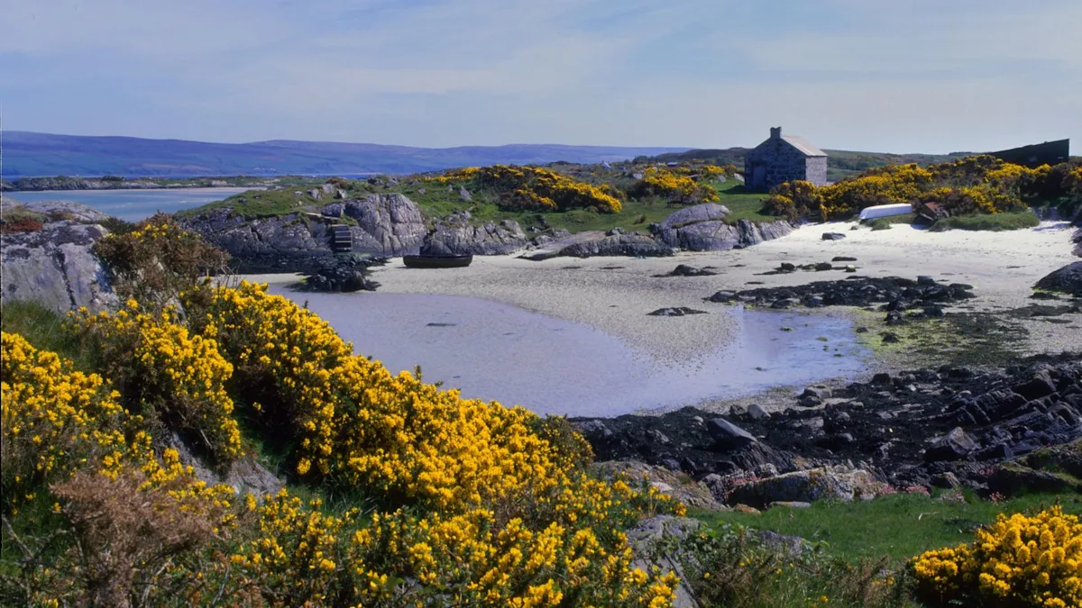 The Scottish Isles – Island Hopping in the Hebrides | HX Hurtigruten ...