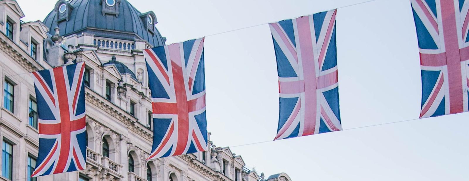 How To Get A Job In The UK - A Full Guide | WorldRemit