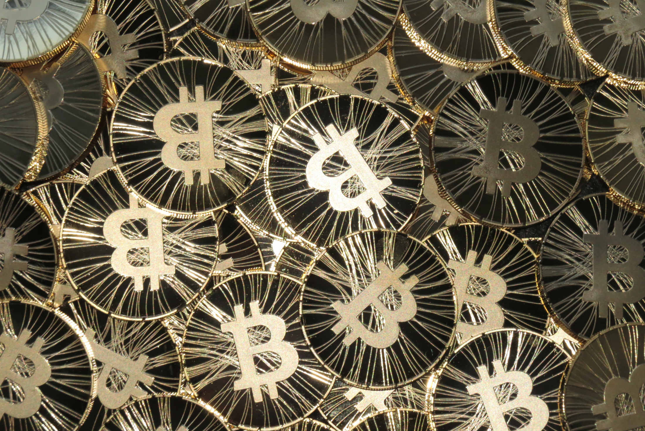 What is Bitcoin in the light of hard forks? » Brave New Coin