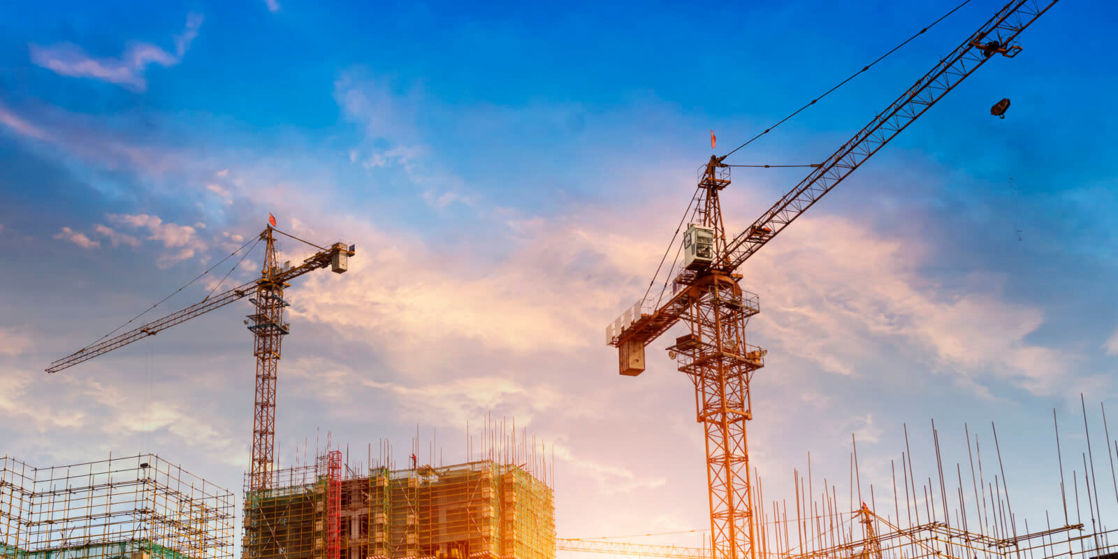 Insight - Is efficiency eluding the construction industry?