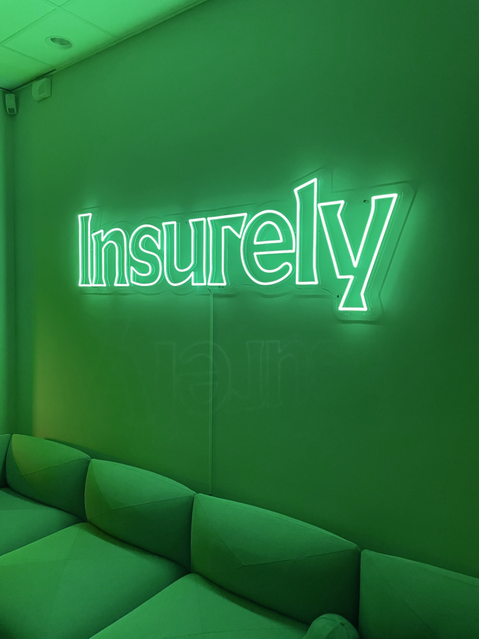 Insurely – Brand Identity - OKTO