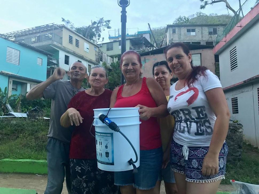 Agua Pal Pueblo - Puerto Rico | Waves for Water