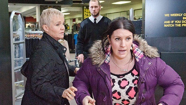 Picture preview: Kerry's caught on to Brenda (17-21 Feb) | Emmerdale