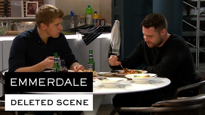 Deleted scenes: Dinner time with Robron | Emmerdale