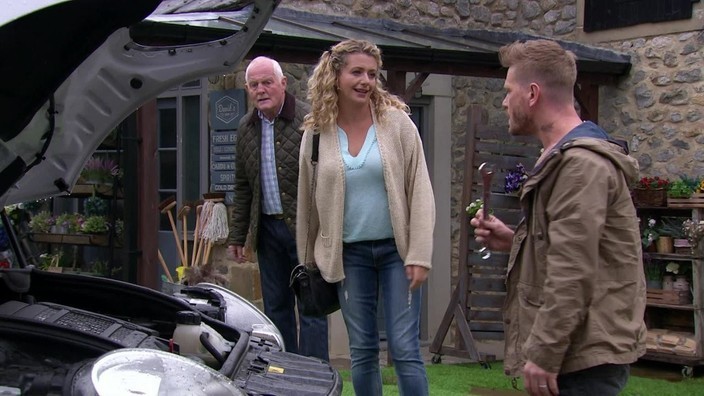 Video preview: Wed 18 Jul 7pm | Emmerdale