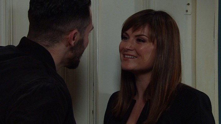 Video preview: Fri 24 Apr 7pm | Emmerdale