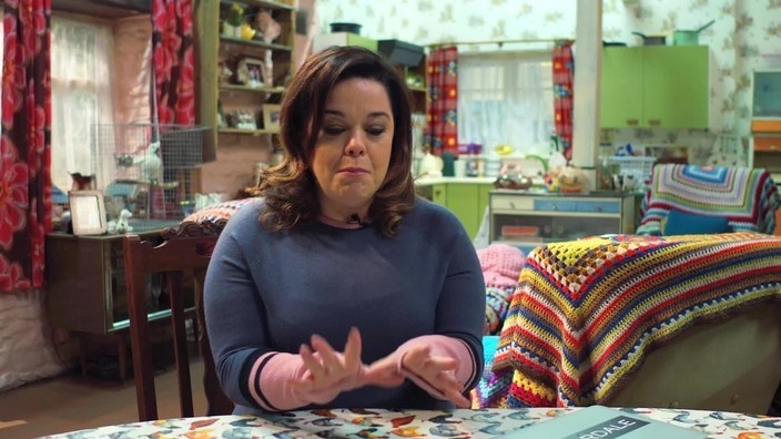 Mandy's back! | Emmerdale