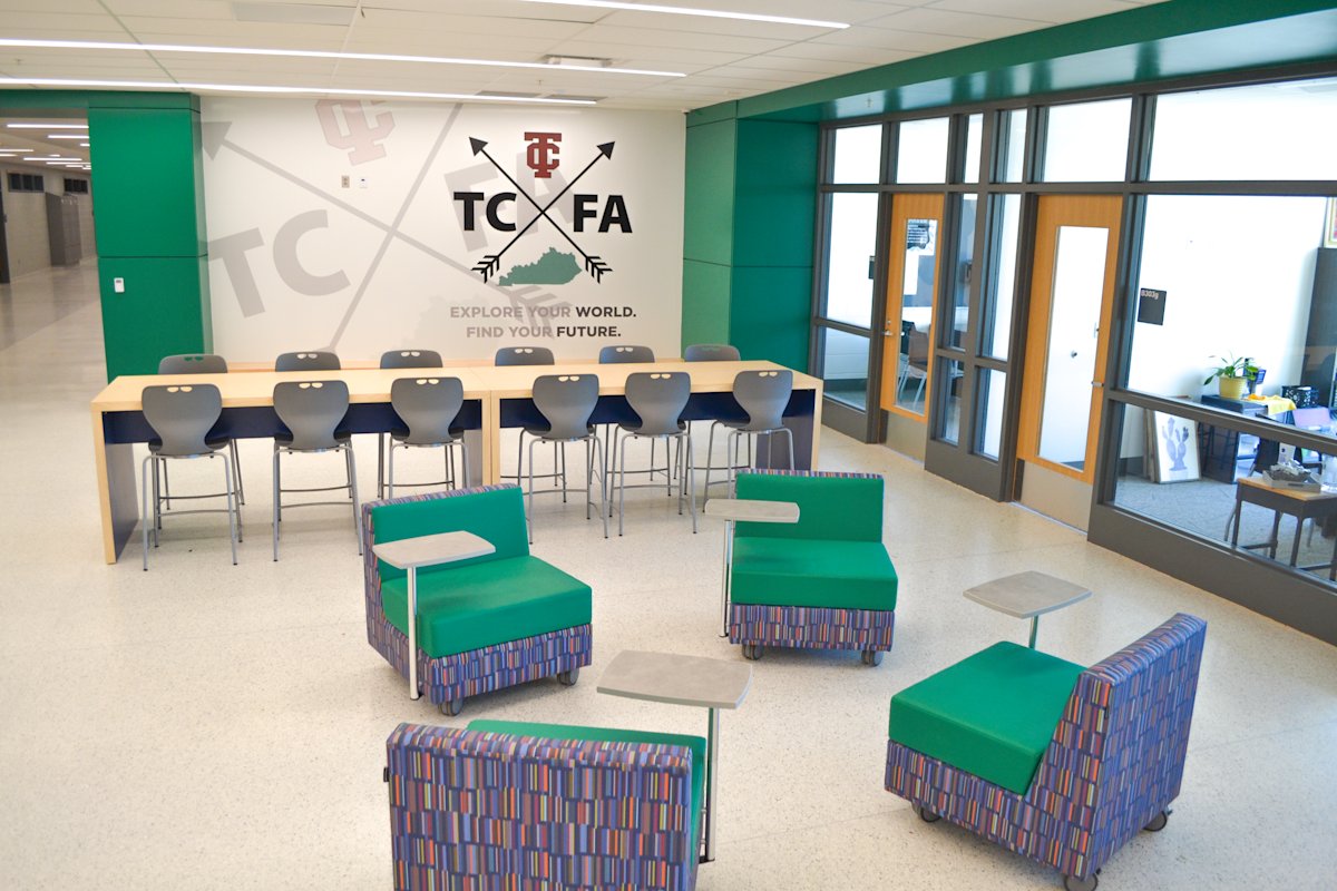 Tates Creek High School - KPC Architectural Products, Inc.