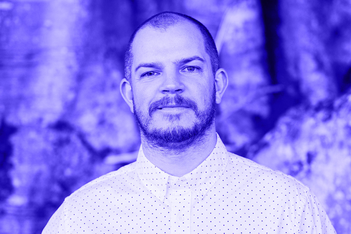 Matthew Haynes on pivoting to a hybrid The Design Conference - Neon Moiré